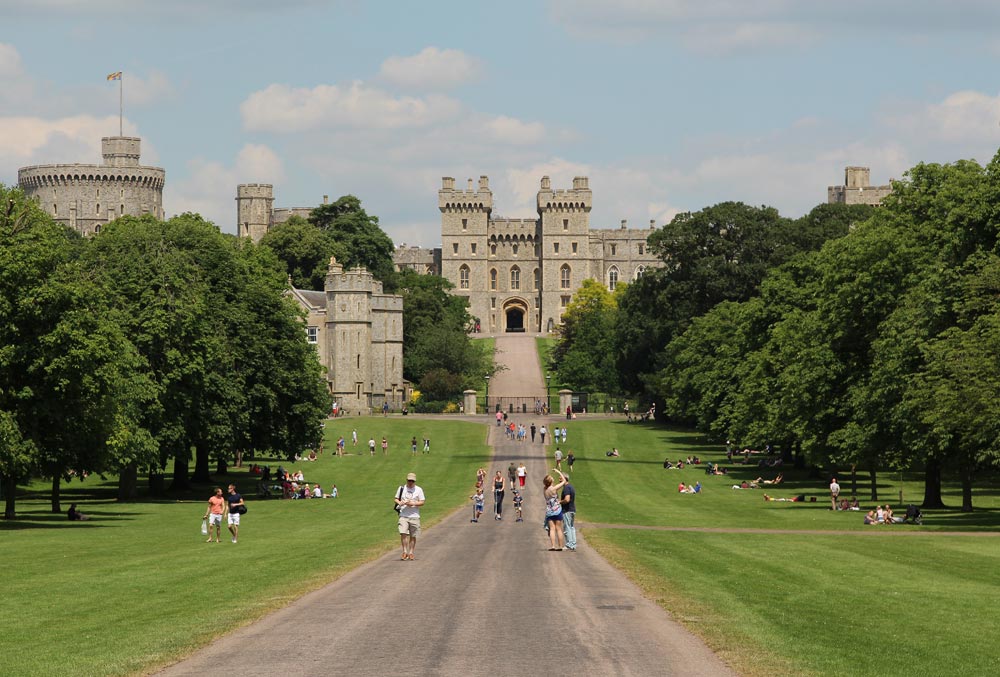 Windsor Castle, from The Long Walk, Windsor - Beautiful England Photos