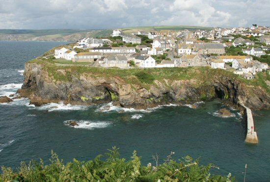 West cliff, from coast path to Lobber Point, Port Isaac - Beautiful ...